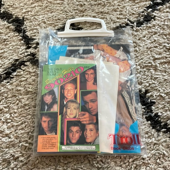 Troll book clubs | Other | Vintage 8s Troll Book Clubs Set | Poshmark